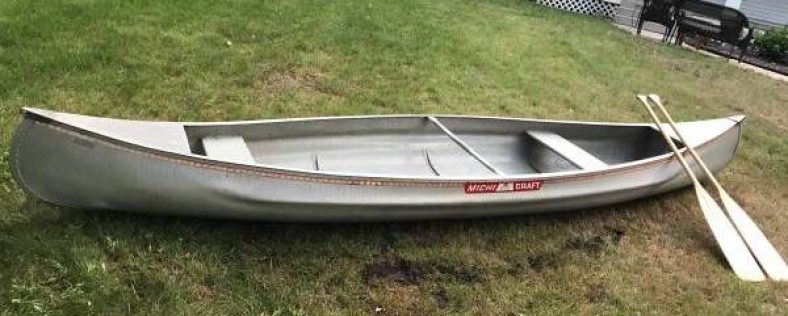 The Best Aluminum Canoes: Reviews & Buyer’s Guide - PaddlingSpace.com
