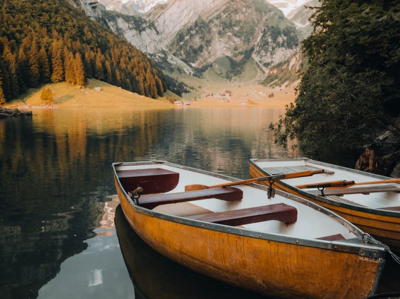 Best Square Stern Canoe: 4 Motor-Ready Canoes for Fishing and Hunting ...