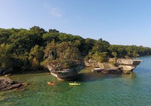 Places to Kayak in Michigan: Top Kayaking Spots Reviewed ...