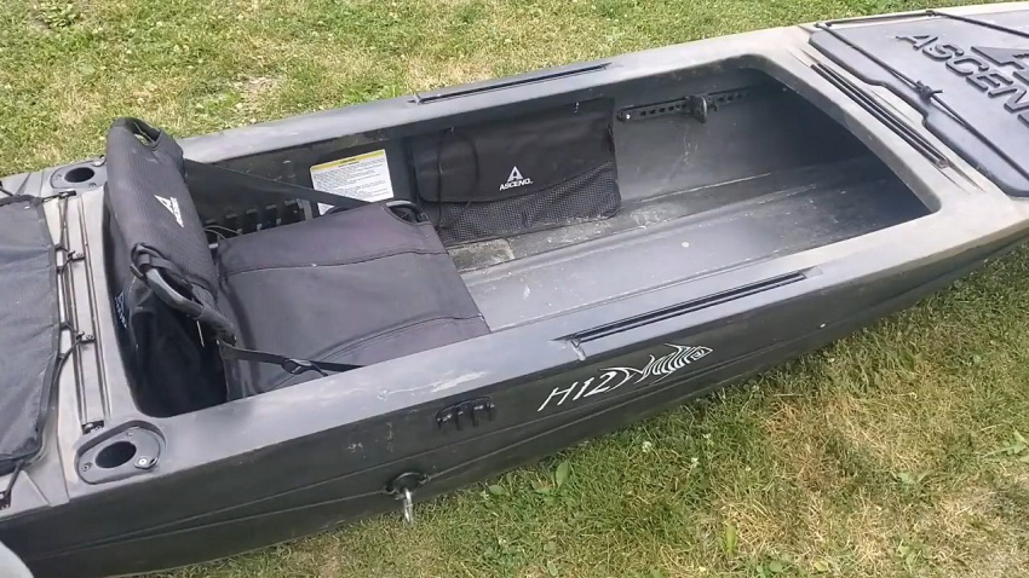 🛶 Ascend H12: Specs, Features, Review - PaddlingSpace.com