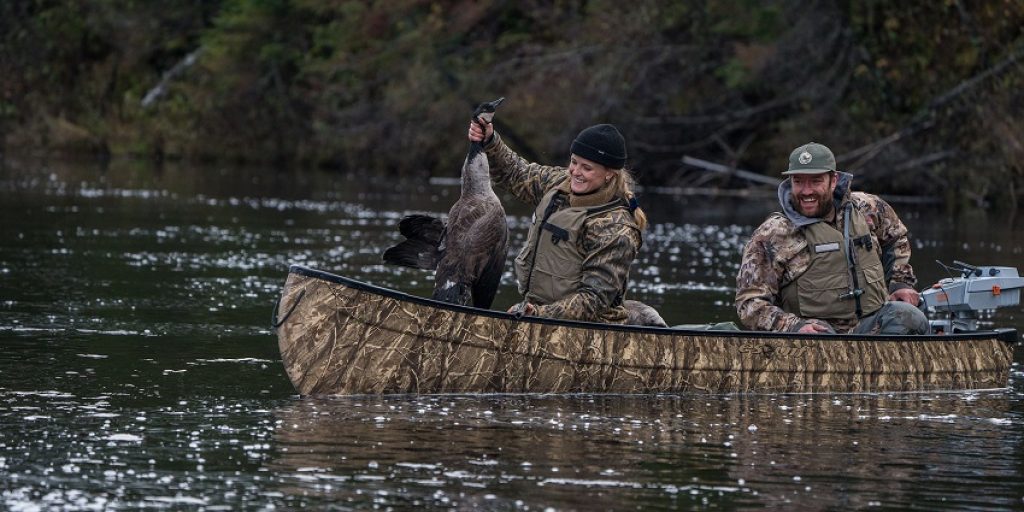 Best Square Stern Canoe: 4 Motor-Ready Canoes for Fishing and Hunting ...