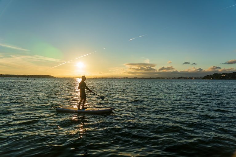 Paddle Boarding for Beginners: Useful Tips and Things to Avoid ...